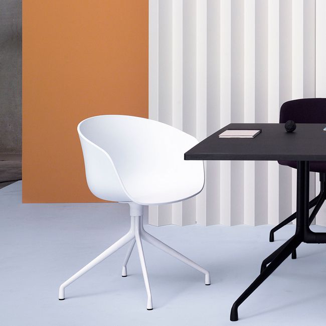 NT - AAC 20 About a chair | HAY
