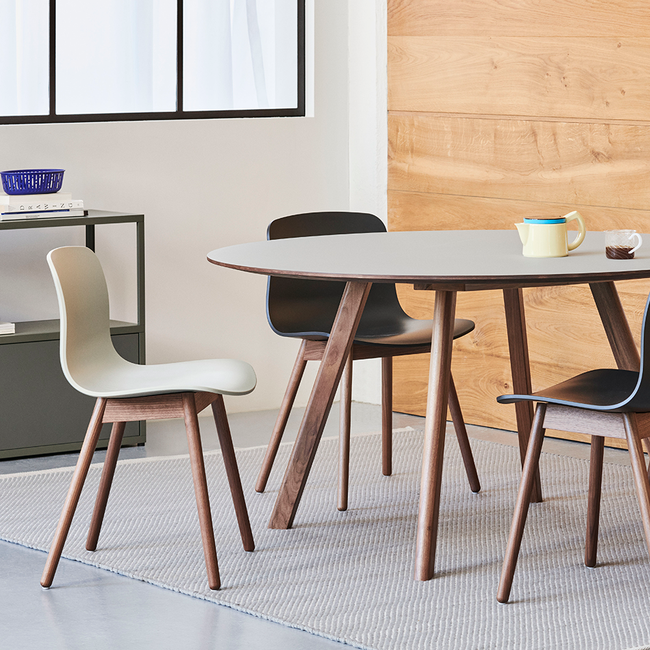 NT - AAC 12 about a chair | HAY