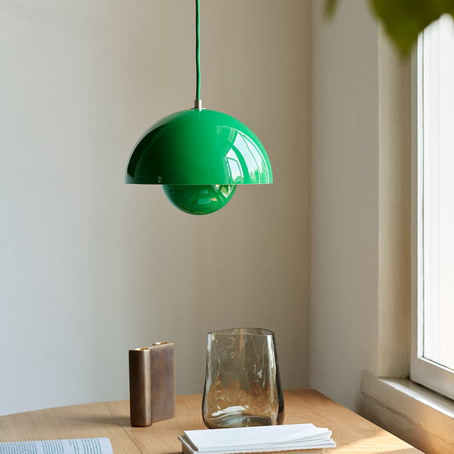 NT - FlowerPot VP1 Verner Panton | &tradition