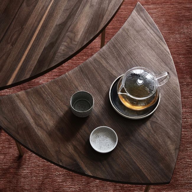 NT - Pinwheel HM7 side table | &tradition